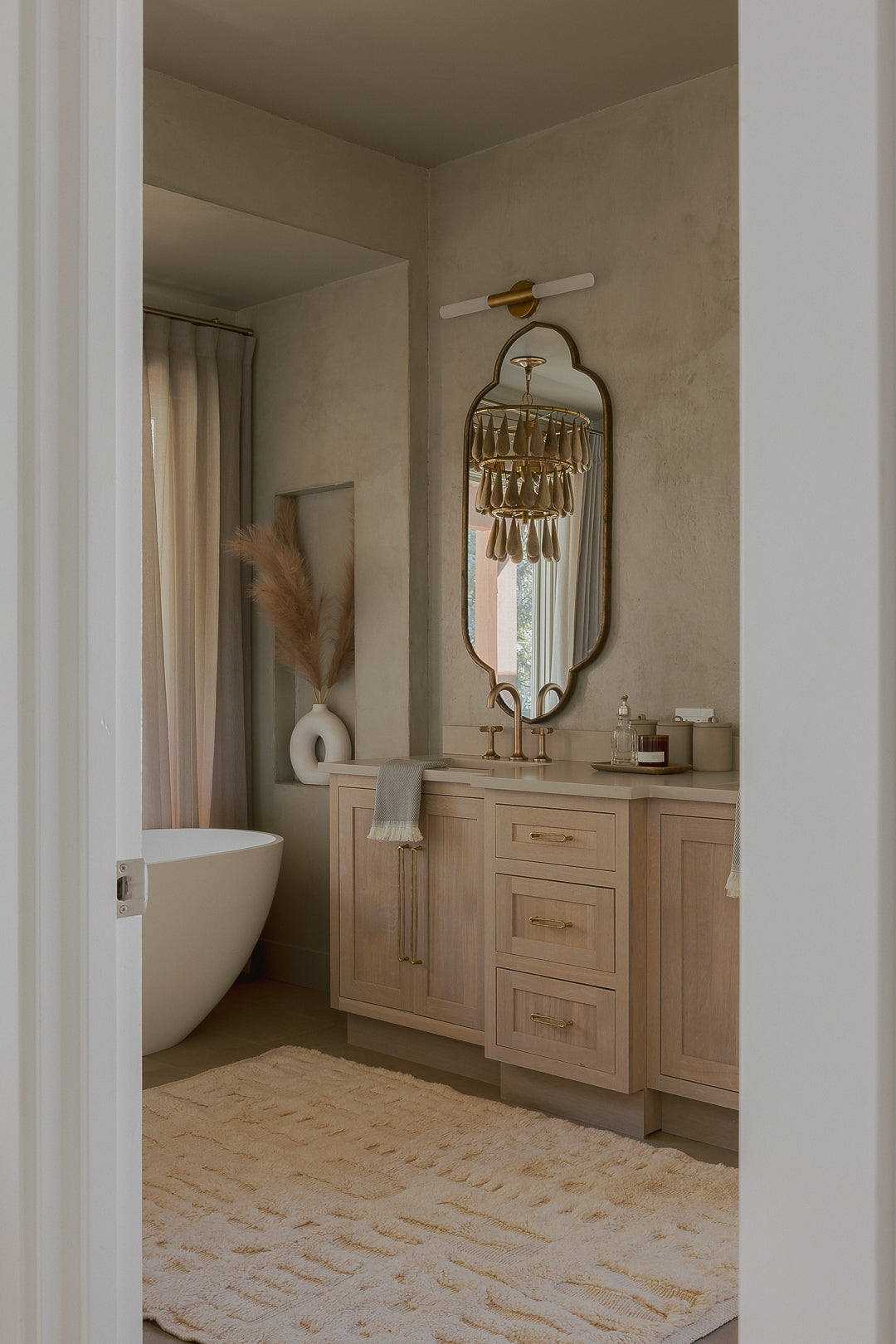 Clothing – The Adorn Co.